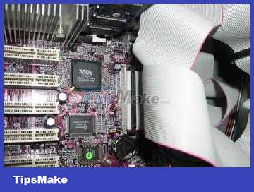 How to assemble an optical drive for a computer